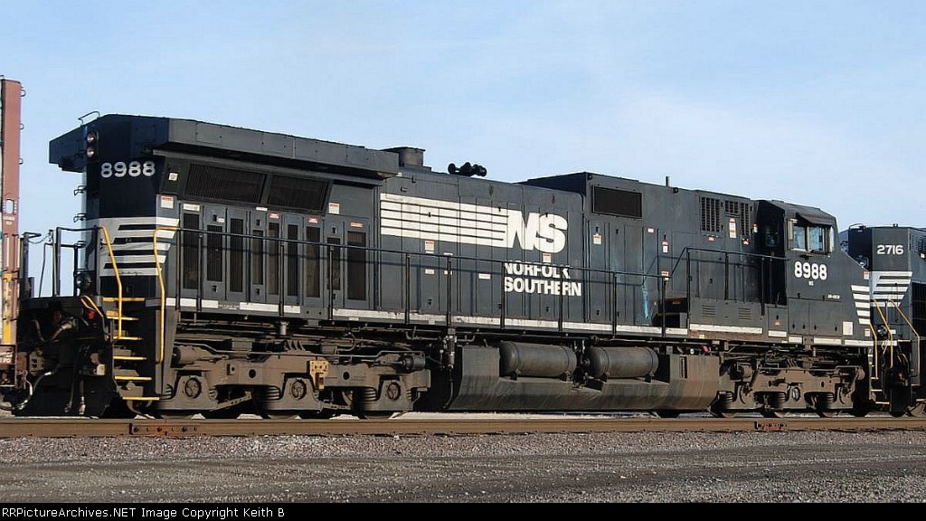 NS 8988